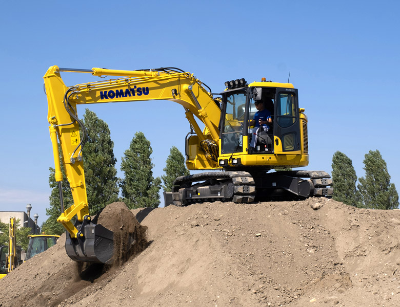 PC138 – 14T Komatsu Digger – DMC Sales and Plant Hire | Tool Sales